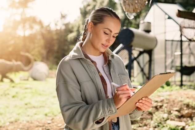 Zoologiste - Découvrez la fiche métier (études, salaire, missions, qualités requises...) - L ...