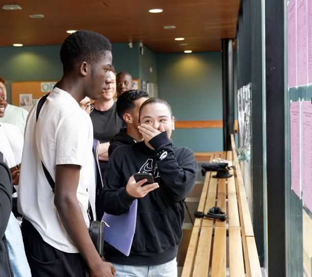 Résultats du bac 2023 : "On ne vit cette émotion qu’une fois" - L'Etudiant