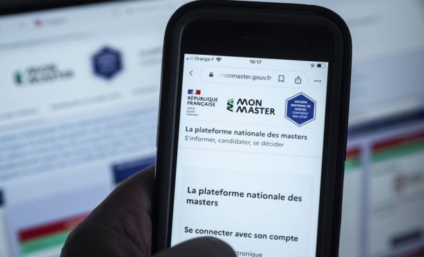 Mon Master 2025 : "C’est vraiment stressant, mais j’essaie de ...