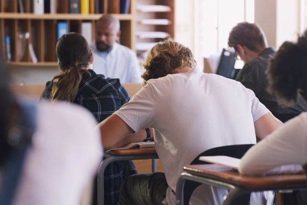 Sujets et corrigés du brevet de Mathématiques 2024 (DNB) - L'Etudiant