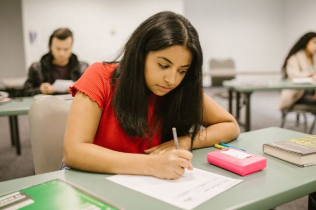 Examens : connais-tu le "sandbagging" ? - L'Etudiant