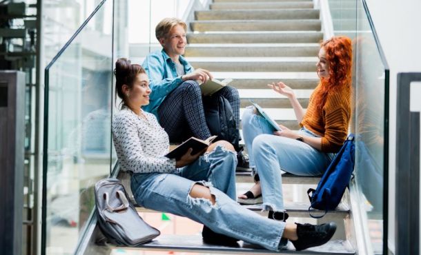 Trouver l’équilibre entre études et vie personnelle : le guide pour ...
